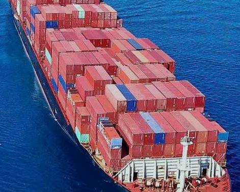 LNG-FUELLED BOXSHIPS TO USE GTT FUEL TANKS, TRAINING AND SMART SHIP ...