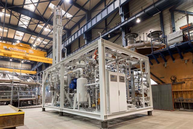 MAN eFUEL UNIT CAN BE SCALED UP FOR SHIPPING DECARBONISATION - Clean ...