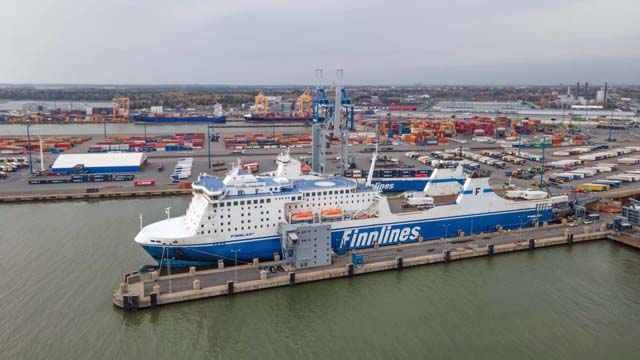 YARA MARINE EQUIPS FINNLINES FOR SHORE POWER - Clean Shipping International