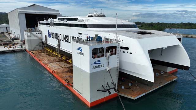 AUSTAL LAUNCHES LARGEST FAST FERRY, AND IT'S LNG READY - Clean Shipping ...